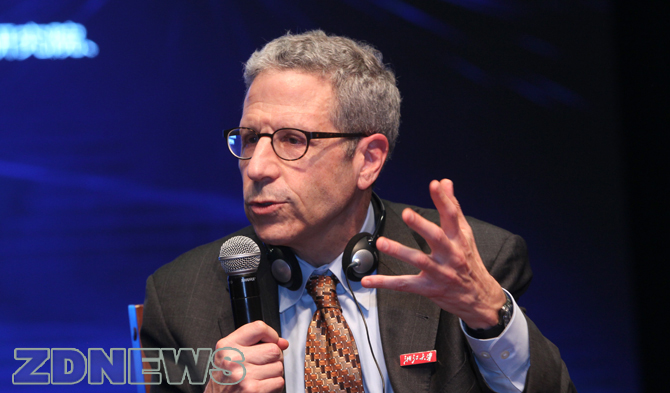 Eric Maskin Speaks at Academic Masters Lecture Series