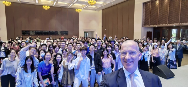 UCL president & provost Michael Spence delivers speech at ZJU