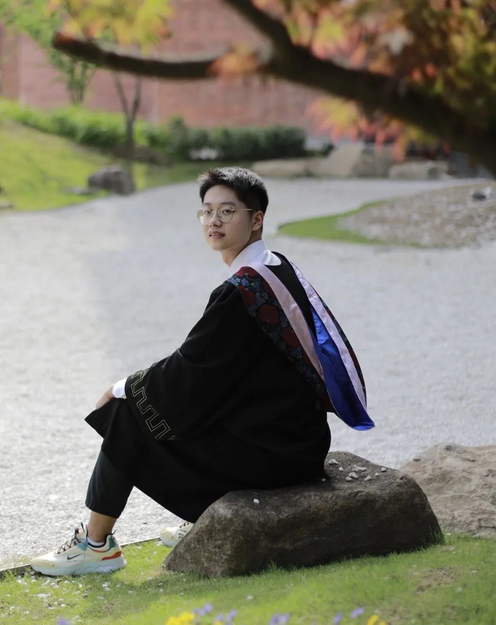 Deciphering the Chinese language: CHEN Sijie's academic pursuits